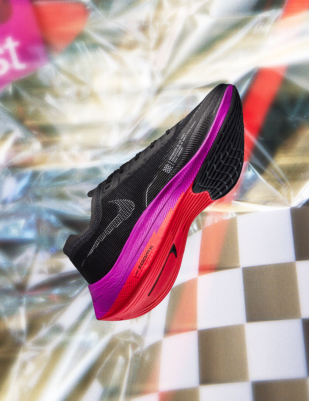 Das Nike Fast Pack bietet dir schnelle Trainings- und Wettkampf ...