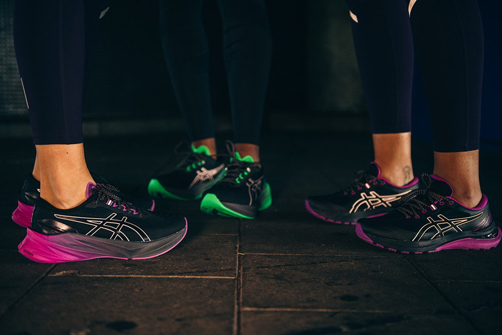 Mit ASICS Lite-Show erstrahlst du im Dunkeln