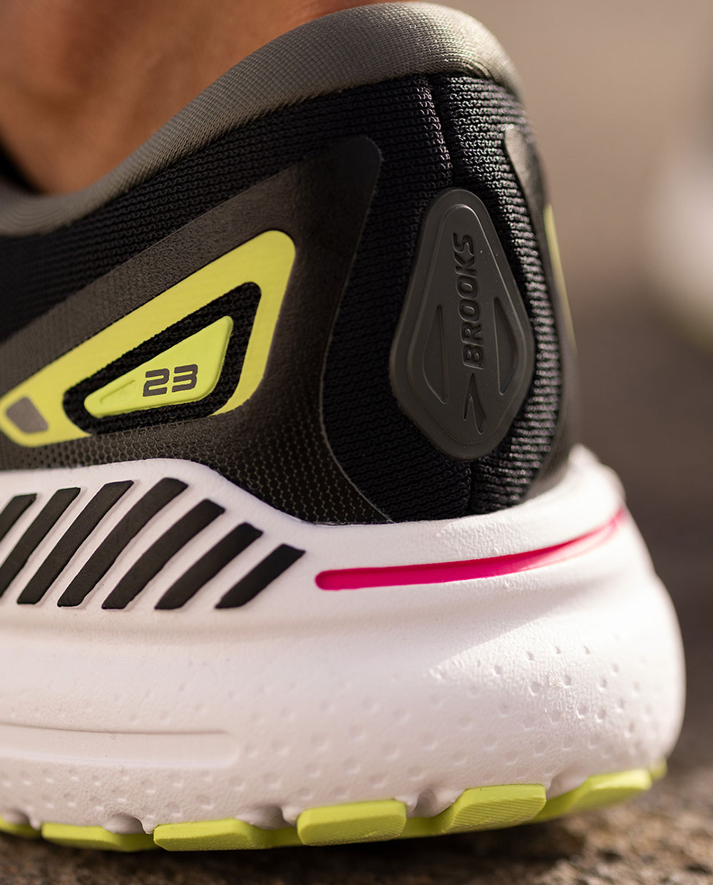 Der Brooks Adrenaline GTS 23, dein Go-To-Shoe | 21RUN